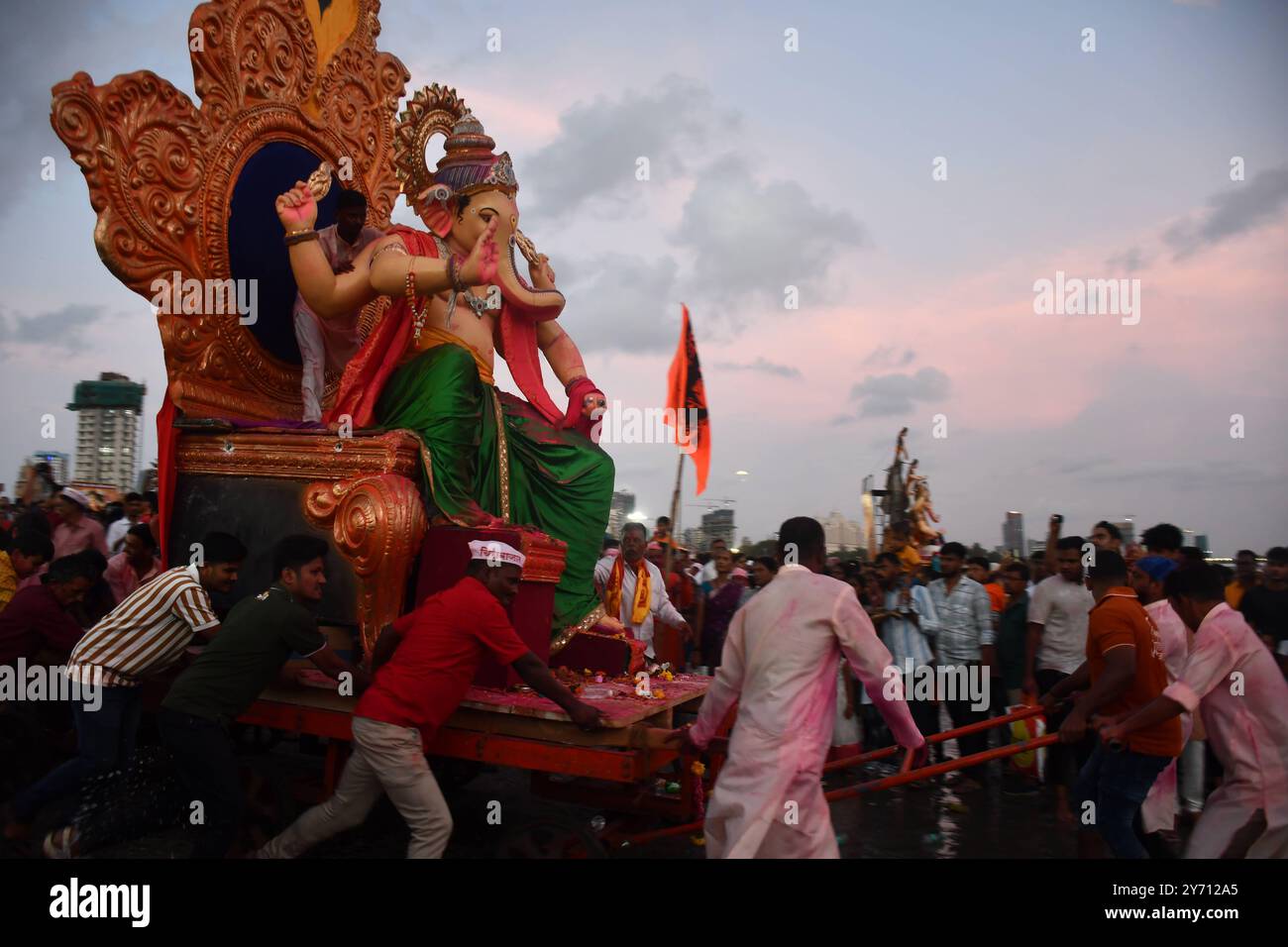 Life cycle ceremony india hi-res stock photography and images - Alamy