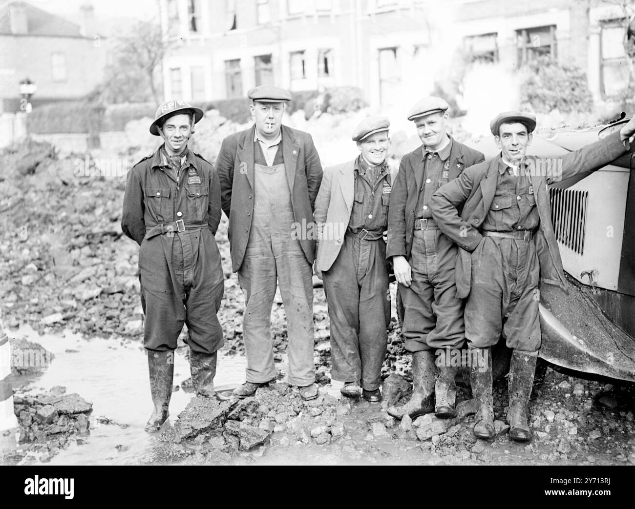 Bomb Damage - Eltham 1941 Stock Photo - Alamy