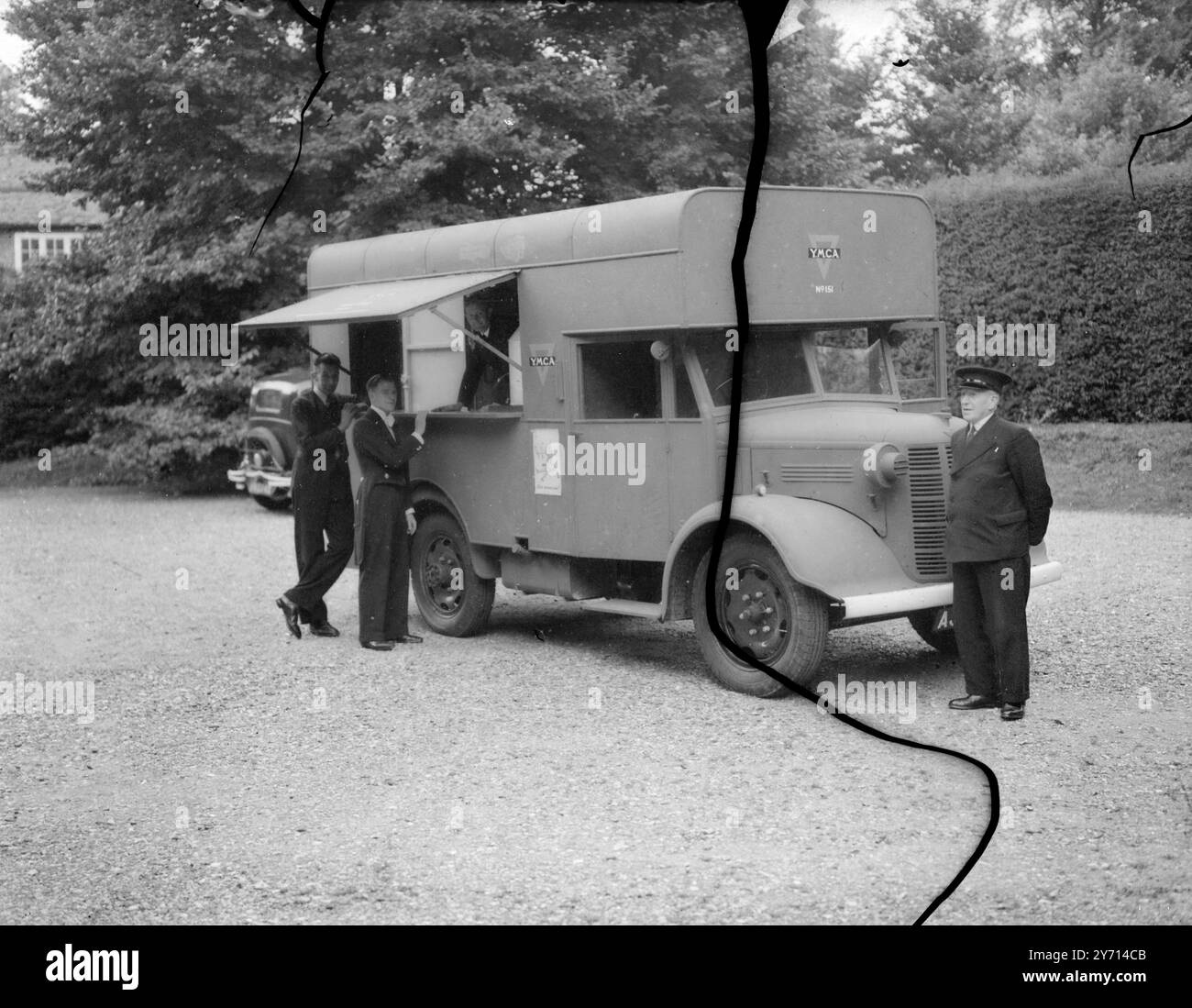 Y.M.C.A. Tea Van 1940 Stock Photo - Alamy