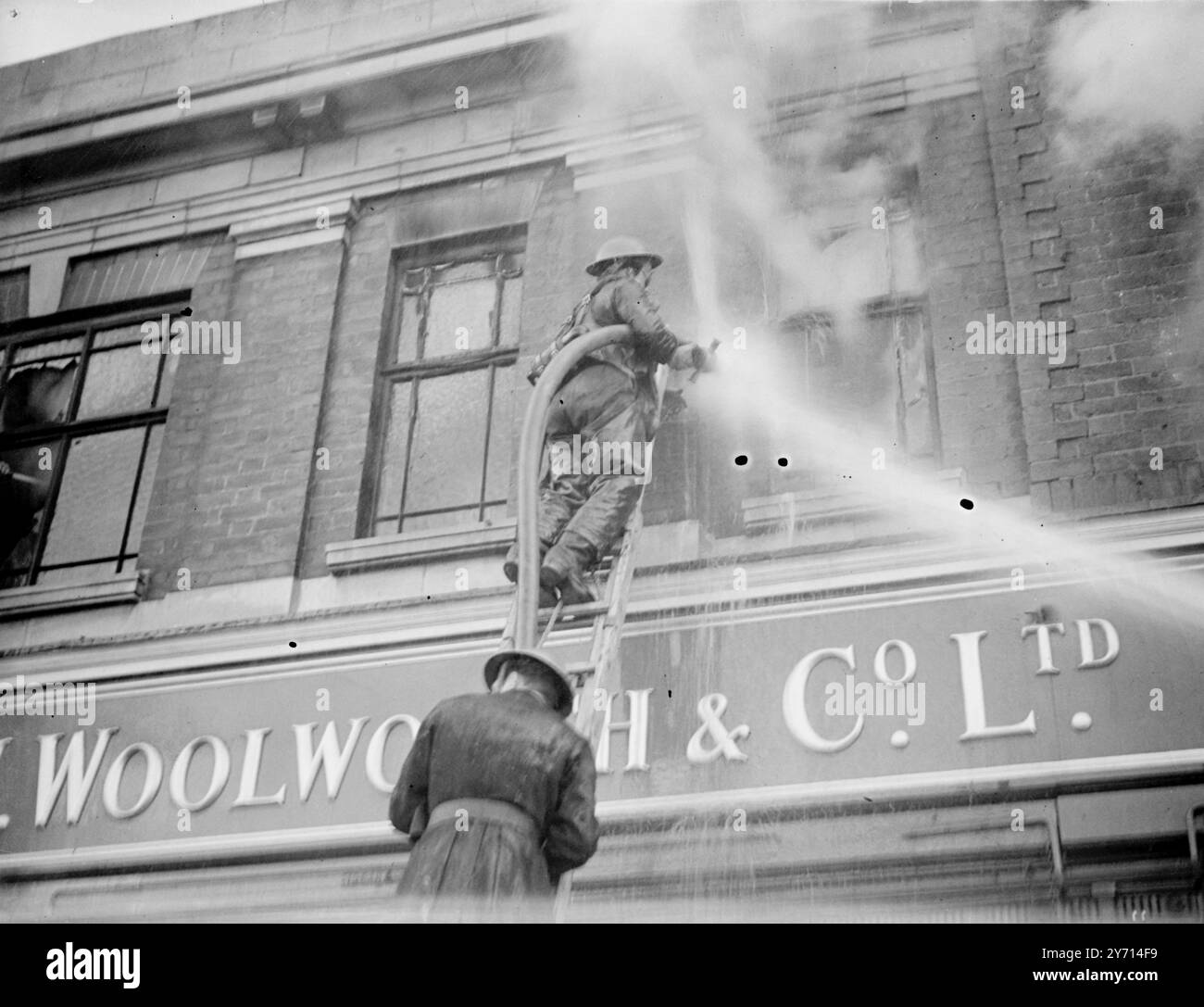 Woolworths Fire . Bexley 1942 Stock Photo - Alamy