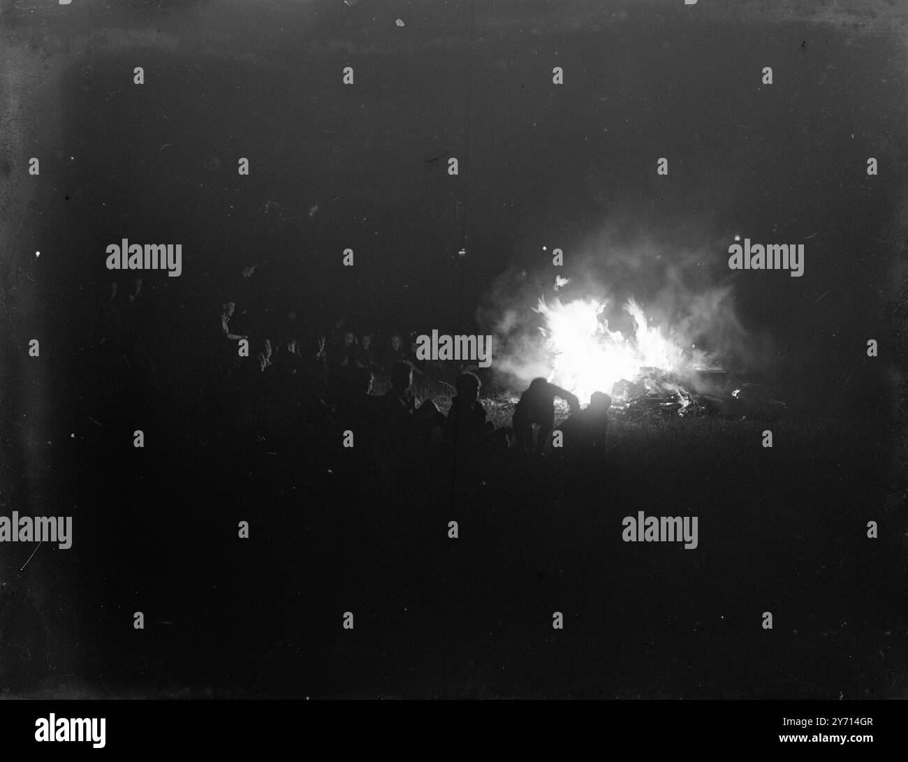 Bonfire ww2 Black and White Stock Photos & Images - Alamy