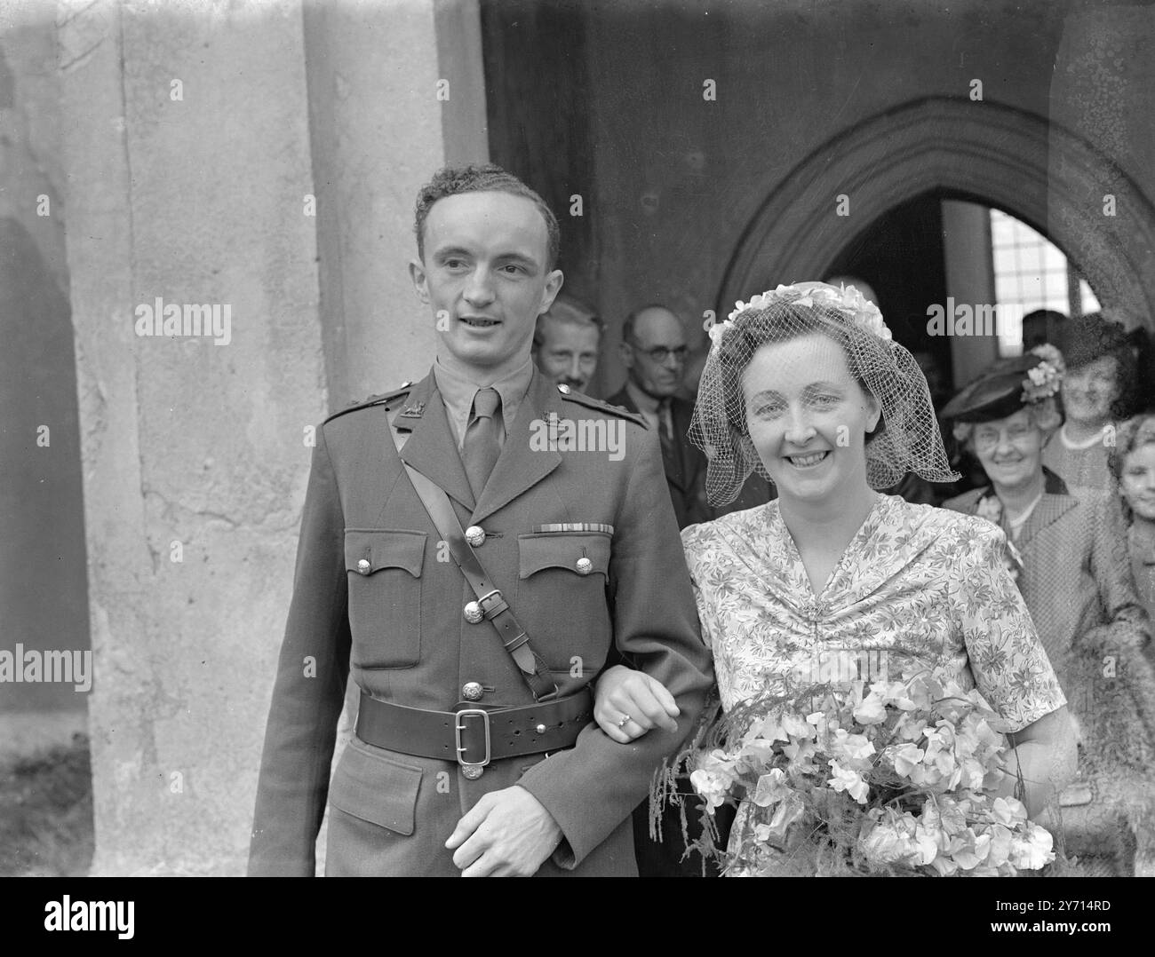 Wedding of David Mostyn and Beryl Miller . 1 January 1946 Stock Photo ...