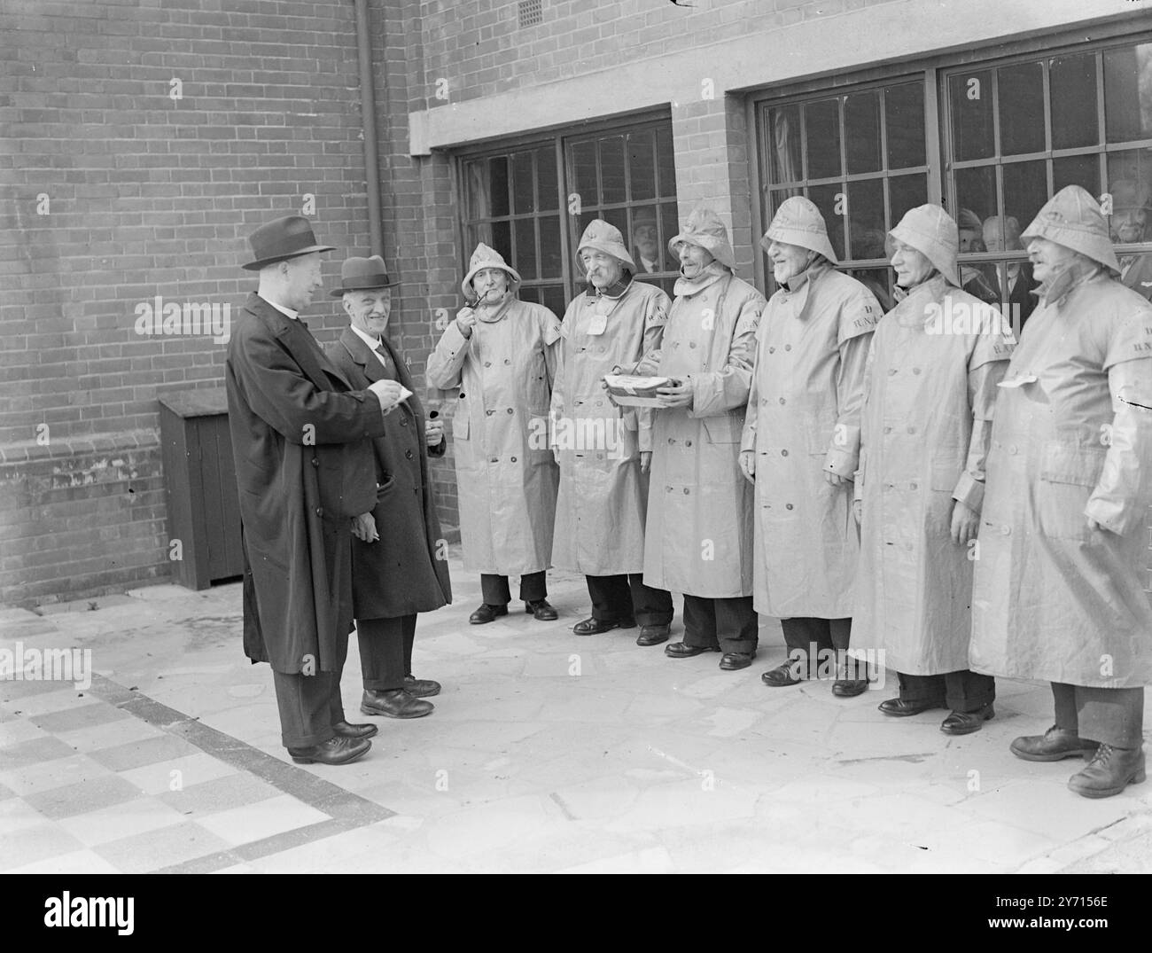 Lifeboat Men 1940 Stock Photo - Alamy