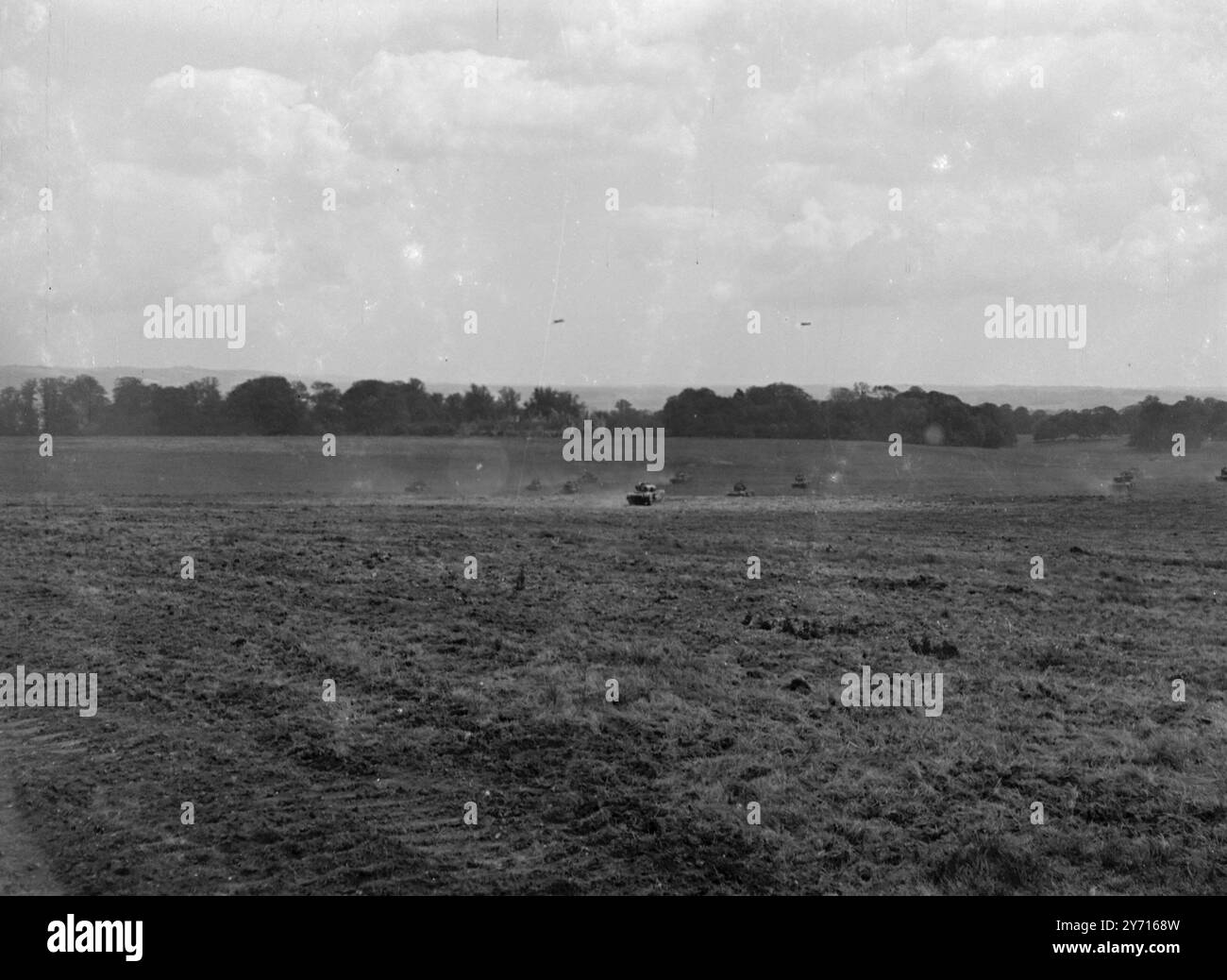 Tank attack 1945 Stock Photo - Alamy