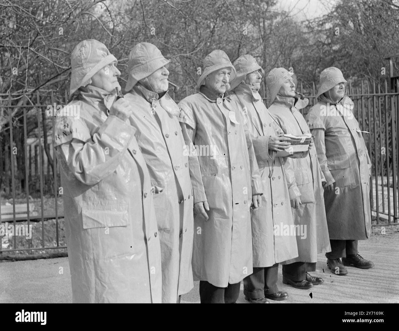 Lifeboat Men 1940 Stock Photo - Alamy