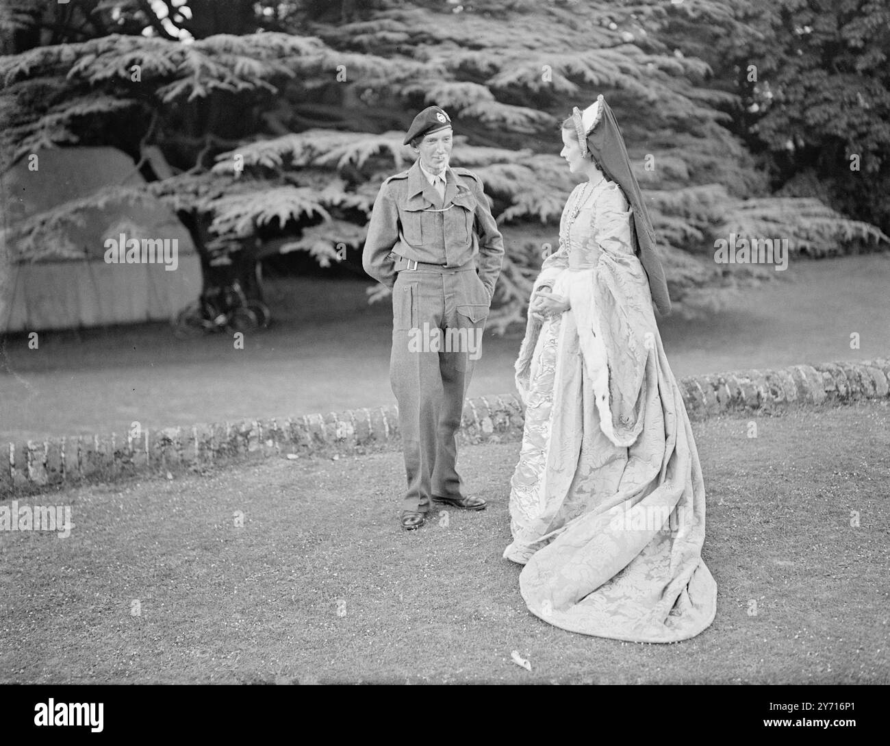 Chilham Castle Pageant , one of the actresses with Field Marshal ...