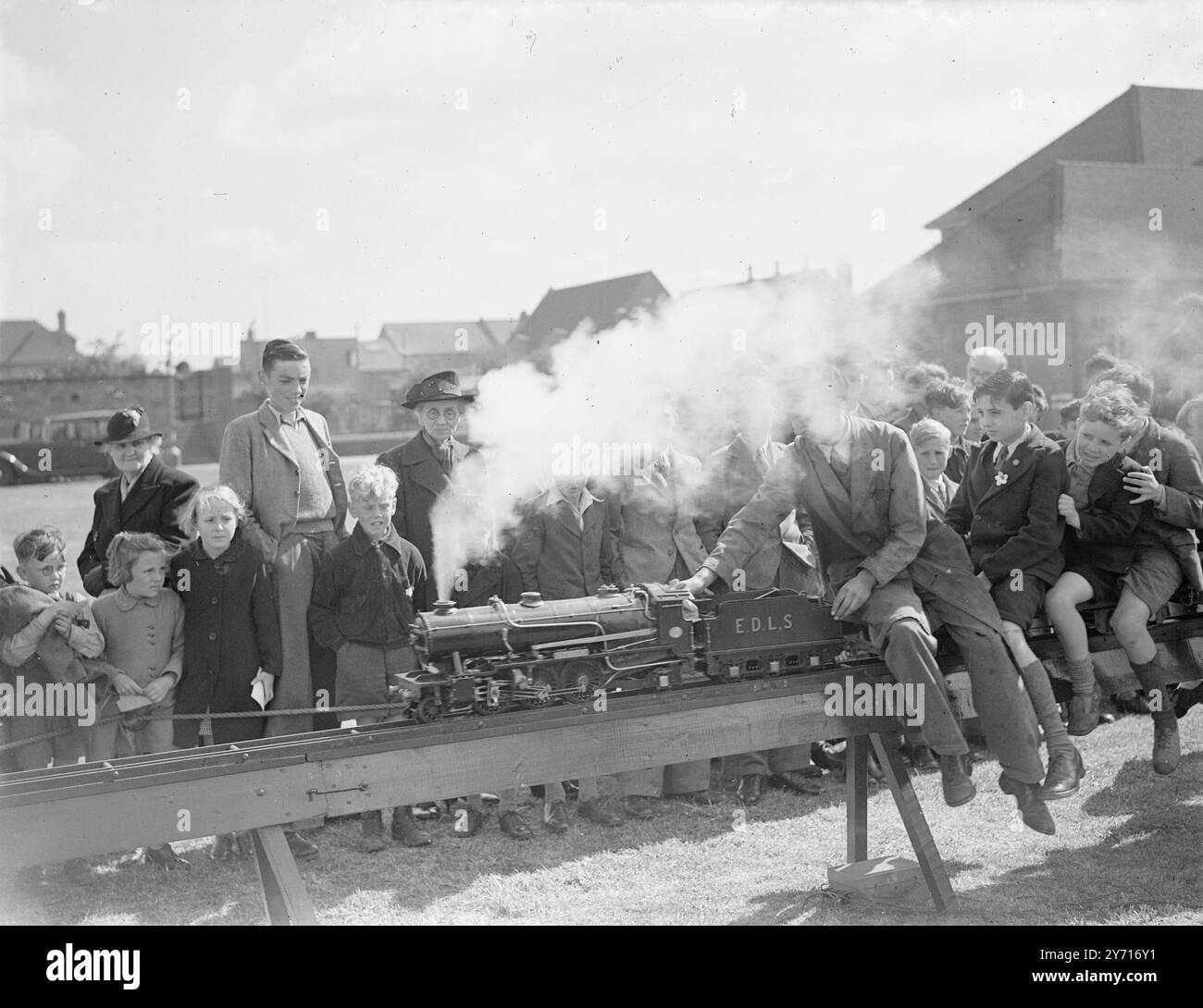 Model railway 1940 hi-res stock photography and images - Alamy