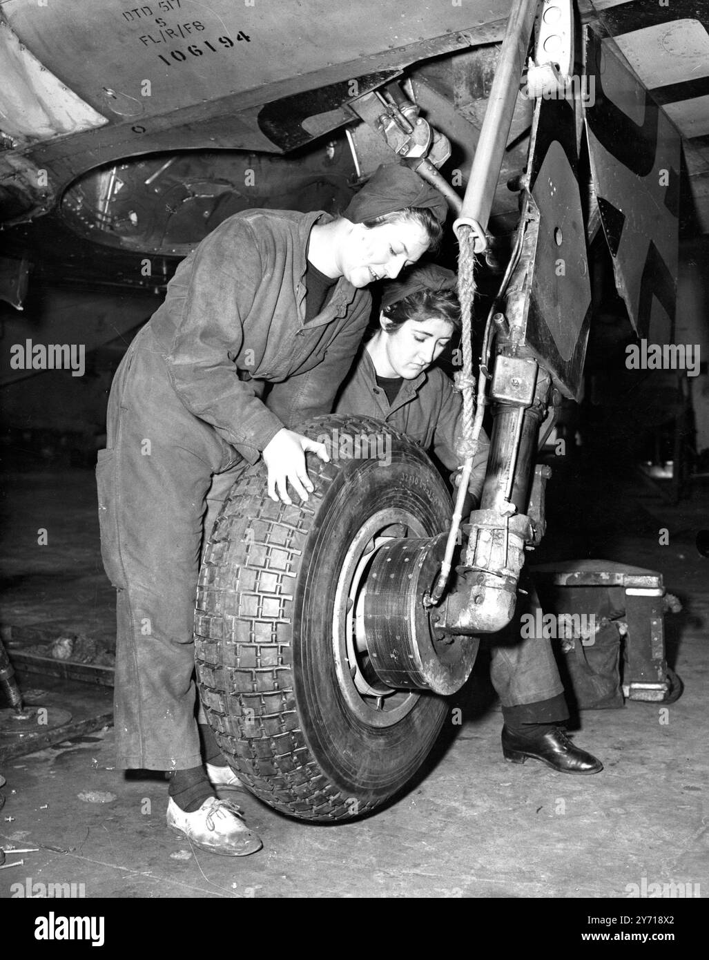 Wren air mechanics Sally Powell-Price , 20 of Newton Abbot , Devon ...