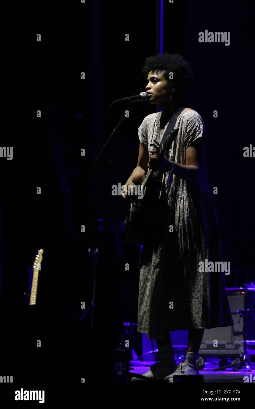 Adia victoria hi-res stock photography and images - Alamy