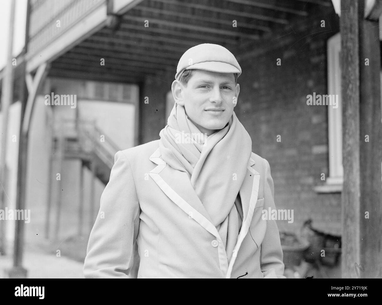 NO . 6 IN THE CREW CAMBRIDGE ROWING BLUE Midland man who went up to ...