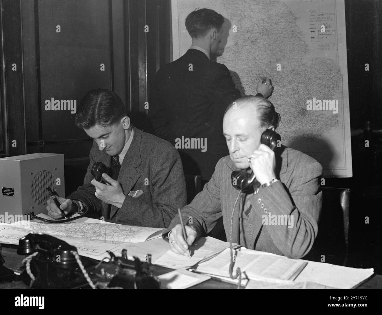 1940 london map hi-res stock photography and images - Alamy