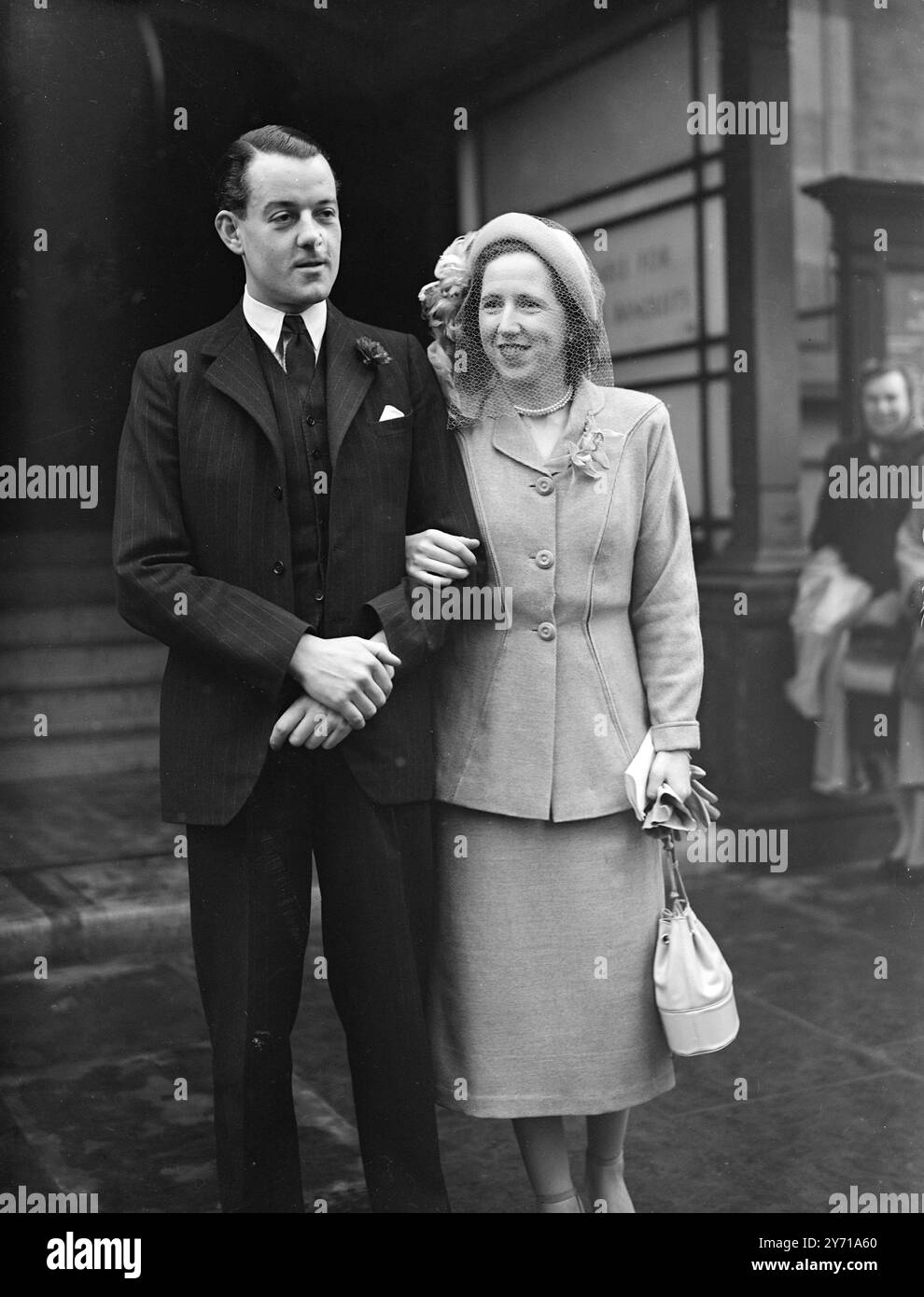 RACING BARONET MARRIED SIR HENRY BRUCE , 29 - year - old baronet who ...