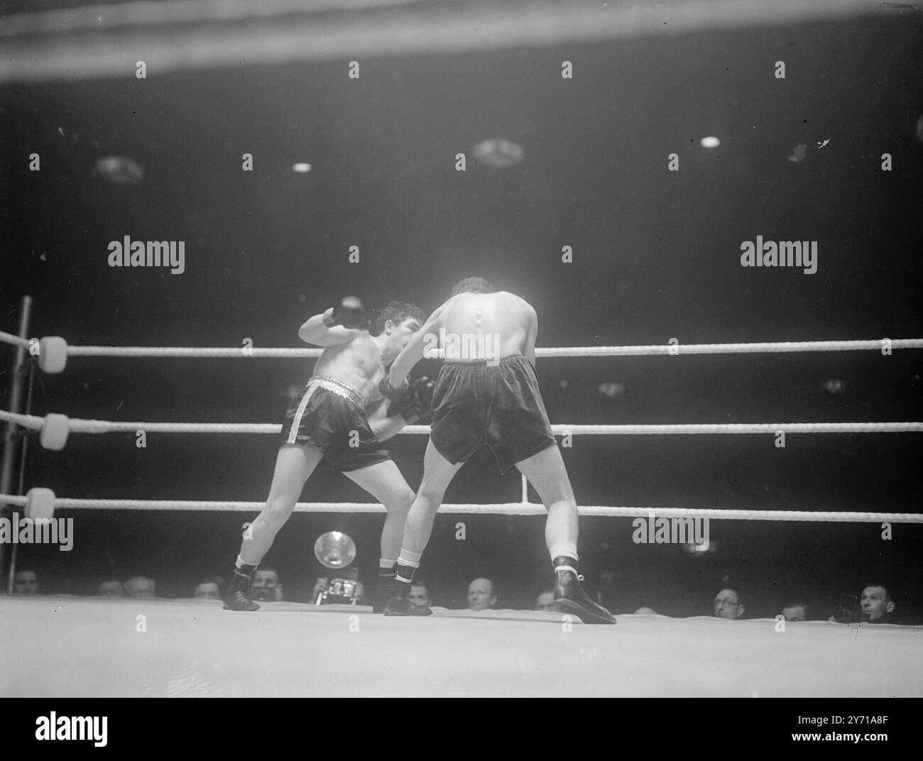 HENRY HALL BEATS AMERICAN British Welter - weight champion HENRY HALL ...