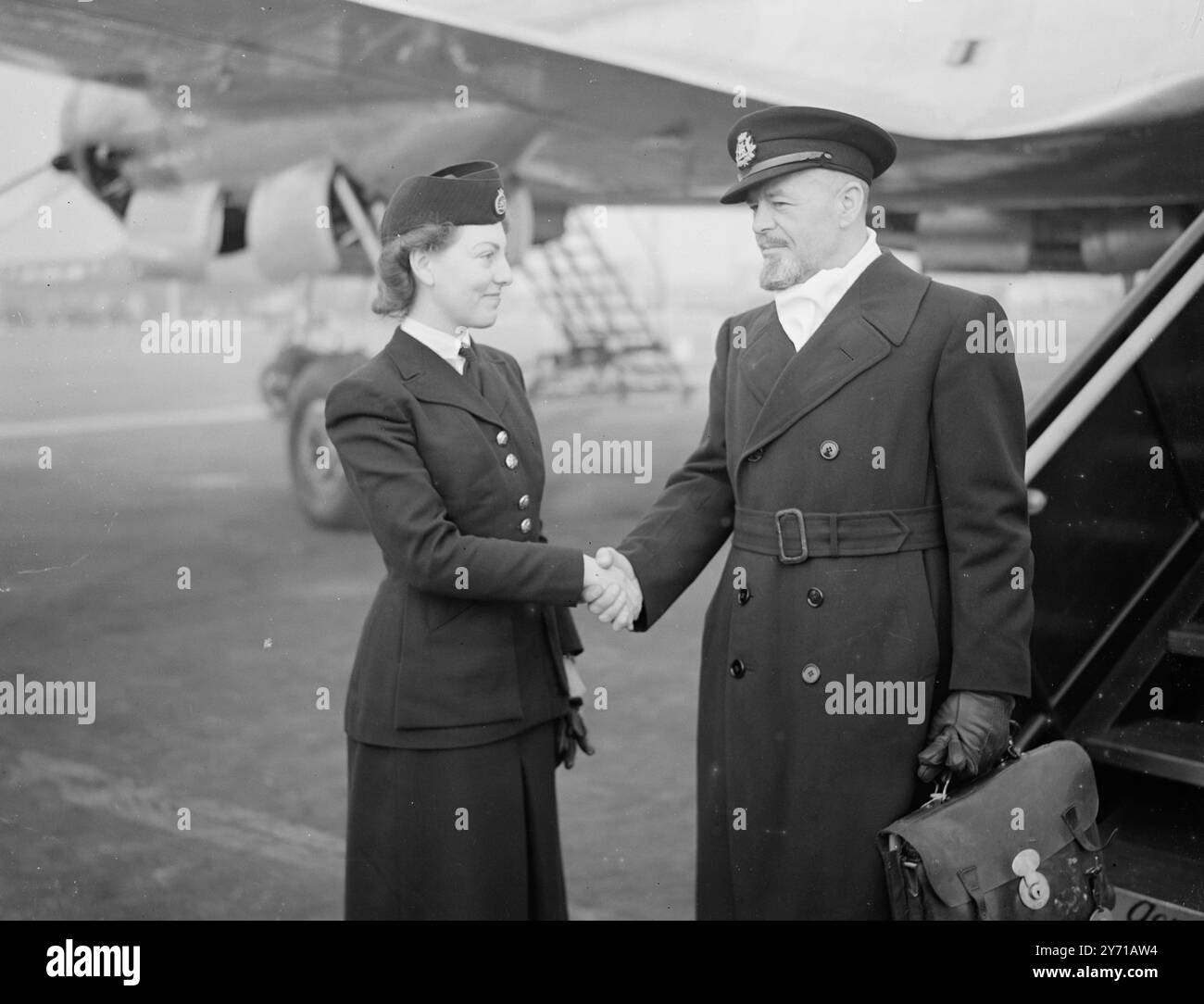 BEARDED PILOT FOR PRINCESS'S FLIGHT TO CANADA CAPTAIN O . P. JONES ...