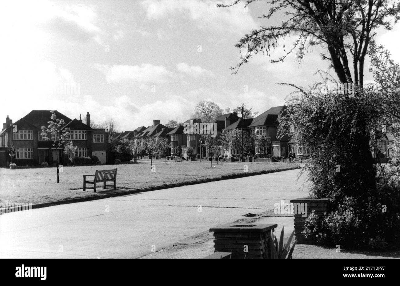 The semi-detached houses on the Pound Court Estate , Crofton ...