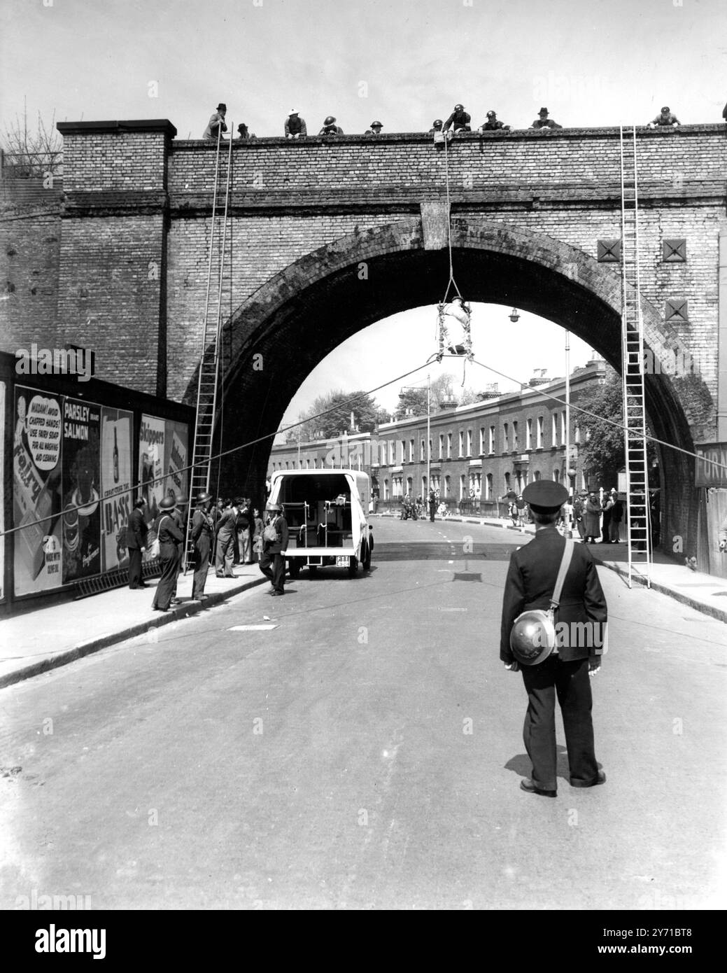 Home Front : Deptford ARP exercise , Civil Defence Rescue , London ...