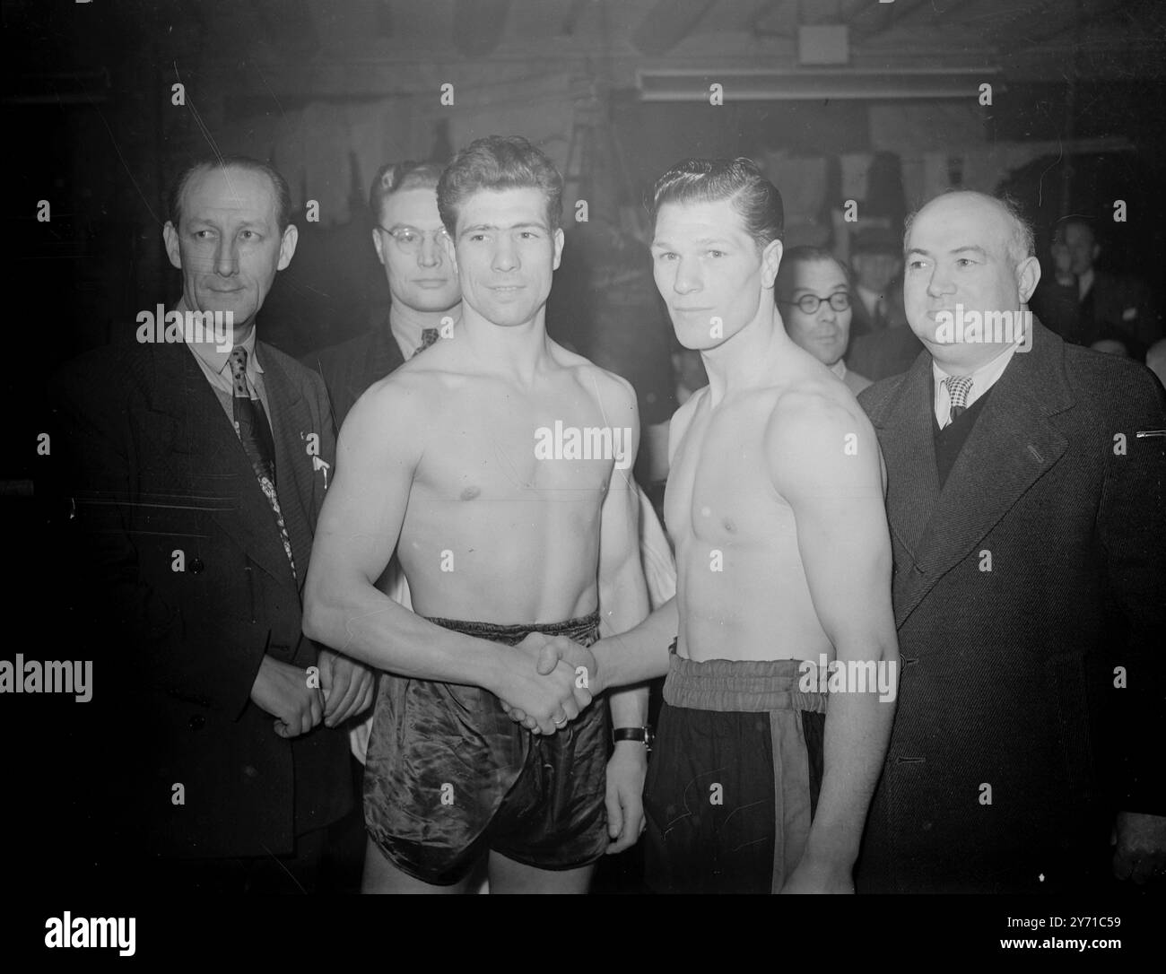 Middleweight Boxers at Jack Solomons Gymnasium , London . 24 January ...