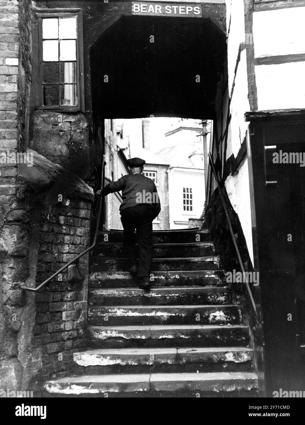 The Bear Steps at Shrewsbury, Shropshire, England. 17 October 1951 ...