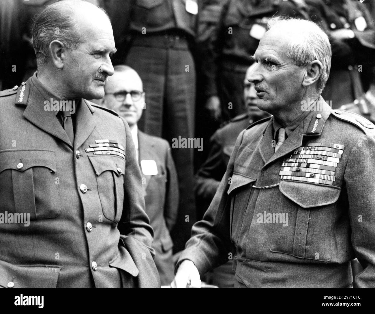 Service Chiefs in Defence Exercise. Officers of the Army from both home ...