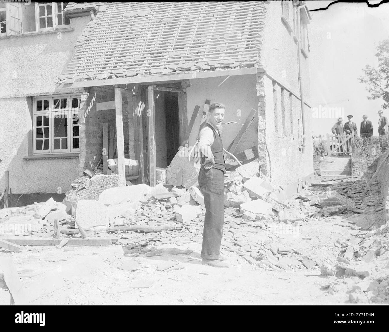 WWII Bomb DamageA bombed house in Eynsford , Kent 30 September 1940 ...