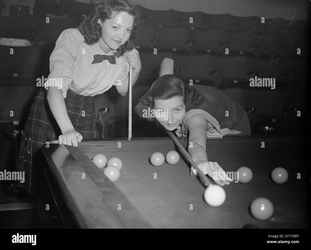 "CUE FOR LADIES" BILLIARDS AND SNOOKER MATCHES START Women champions of ...