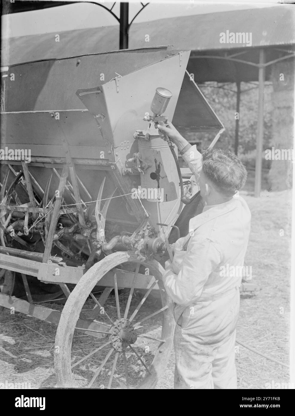 Mobile Paint spraying for farm buildings . c. 1940 Stock Photo - Alamy