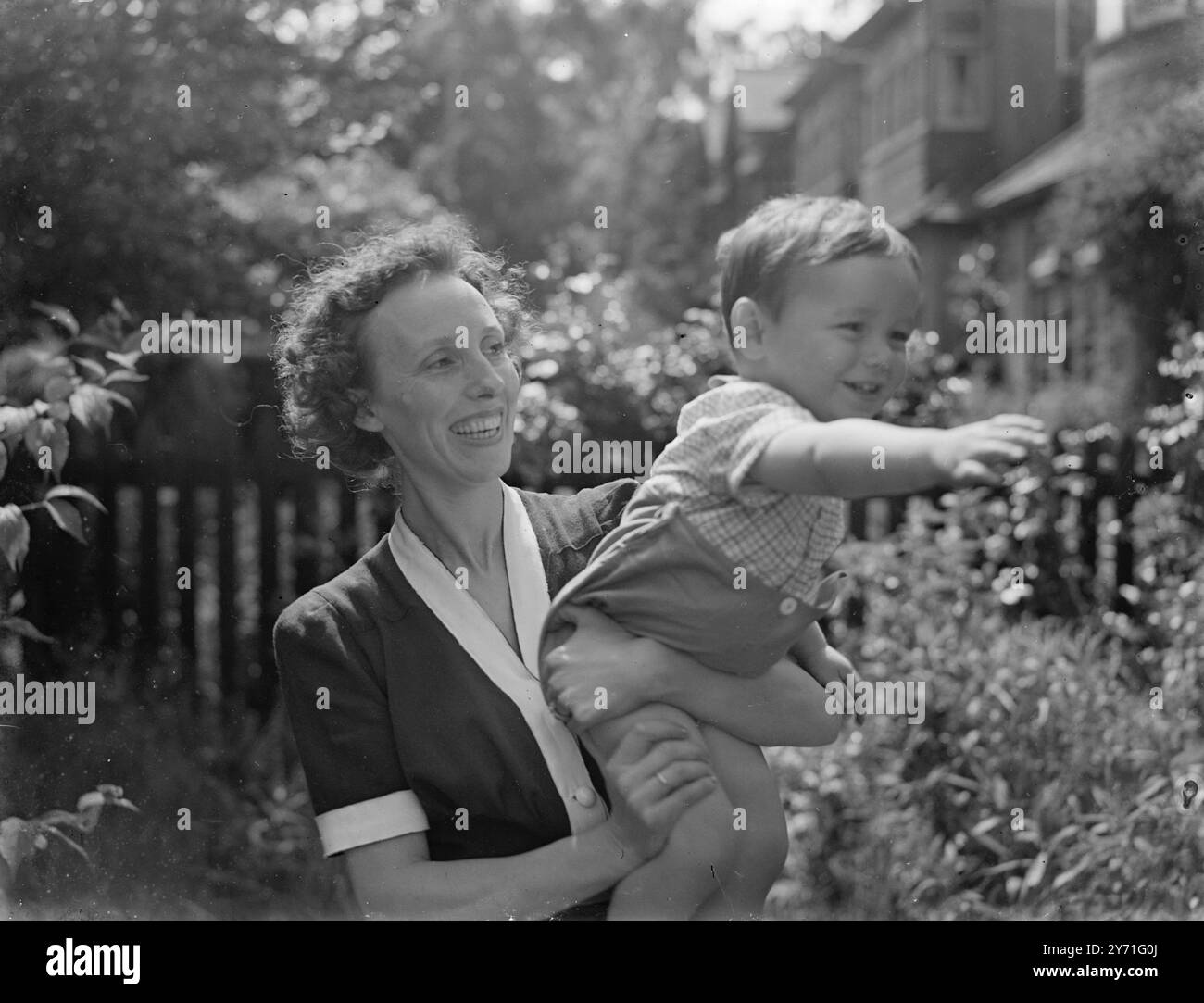 Howard miller . June 1943 Stock Photo - Alamy
