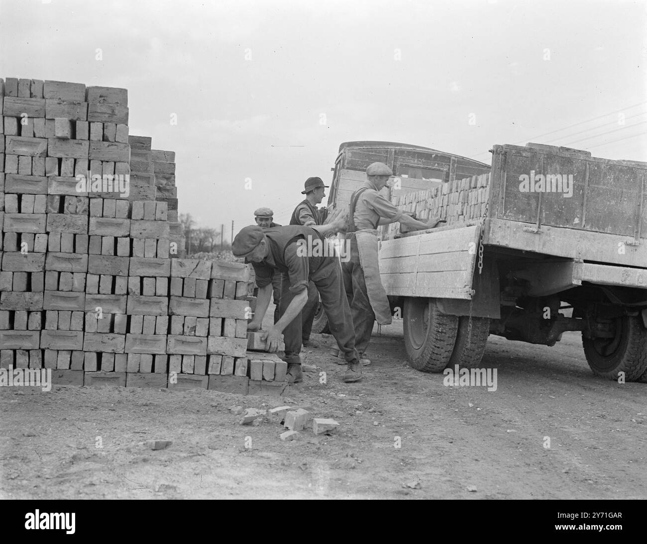 Loading bricks truck hi-res stock photography and images - Alamy