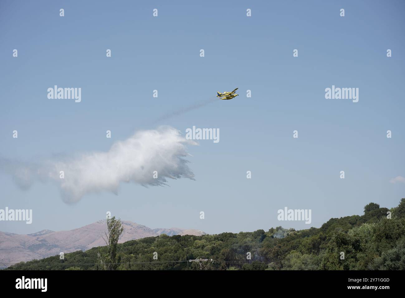 air tractor AT-802A firefighting aqmphibious aircraft in action. summer ...