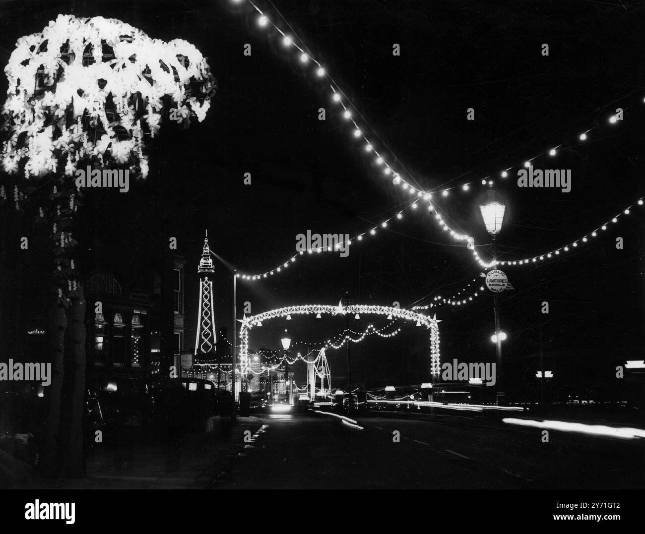 Blackpool - City of Light 6 September 1951 A tree of light, a glowing ...