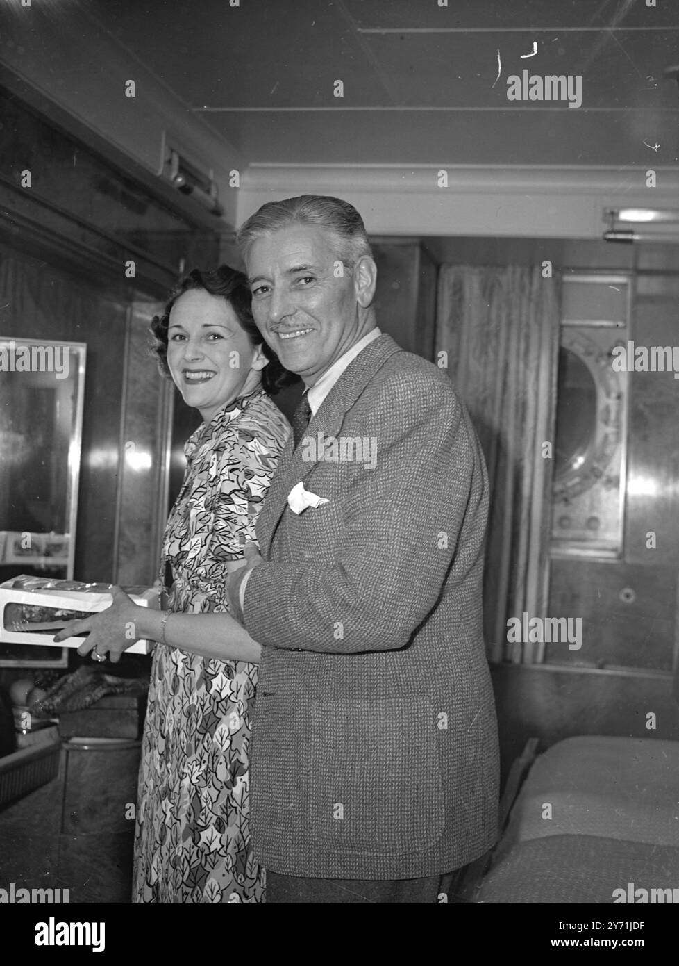 RONALD COLMAN , BRITISH TO THE END RONALD COLMAN , the great screen ...