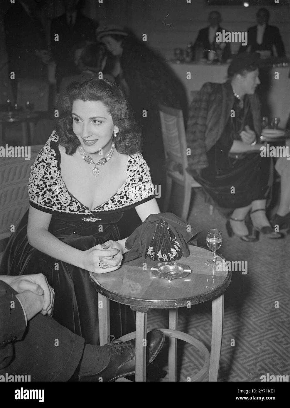 EDANA ROMNEY , the South African Film Star , wore this striking gown ...