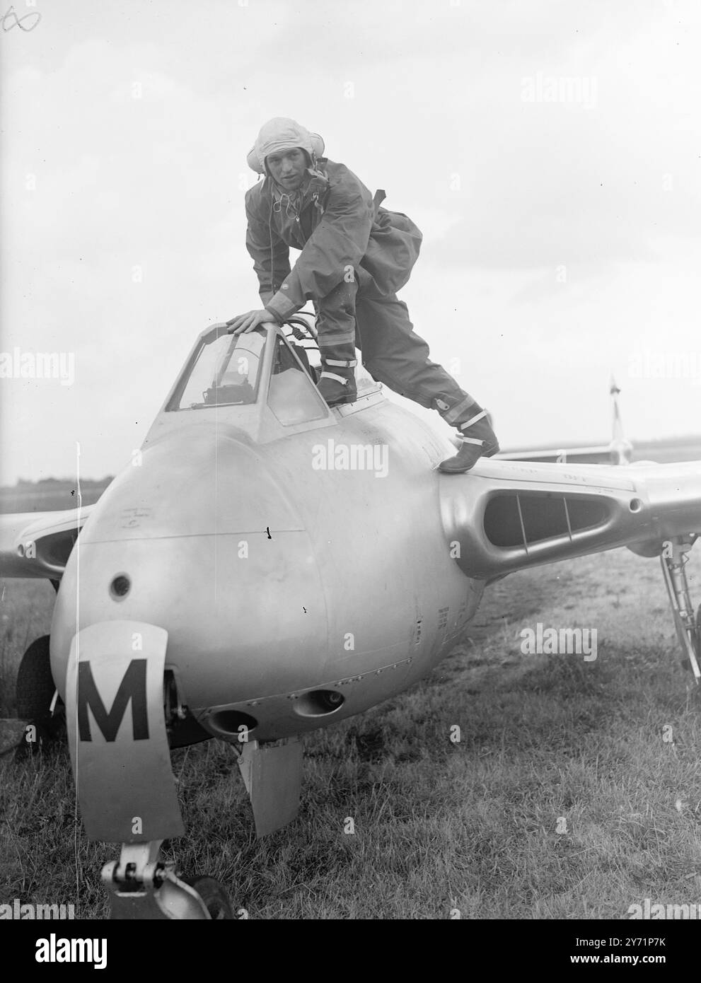 "Vampires over the sea" - RAF make first jet crossing. The first ...