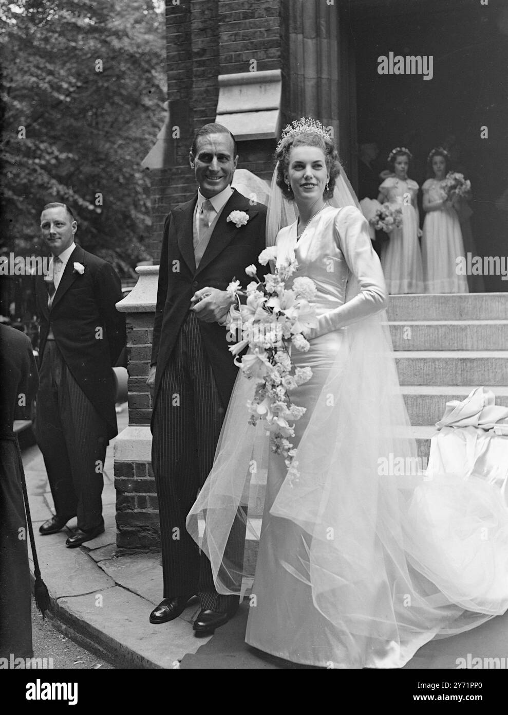 Duchess of Gloucester Nice Marries. Miss Eileen Sybil Phipps, nice of ...