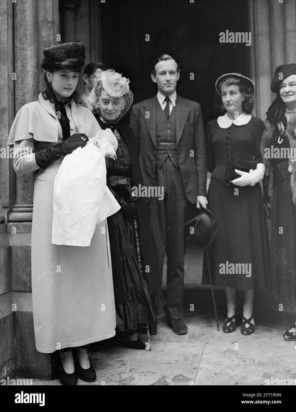 EIGHTEEN YEAR-OLD MOTHER HAS HER DAUGHTER CHRISTENED. Mrs . TIMOTHY ...