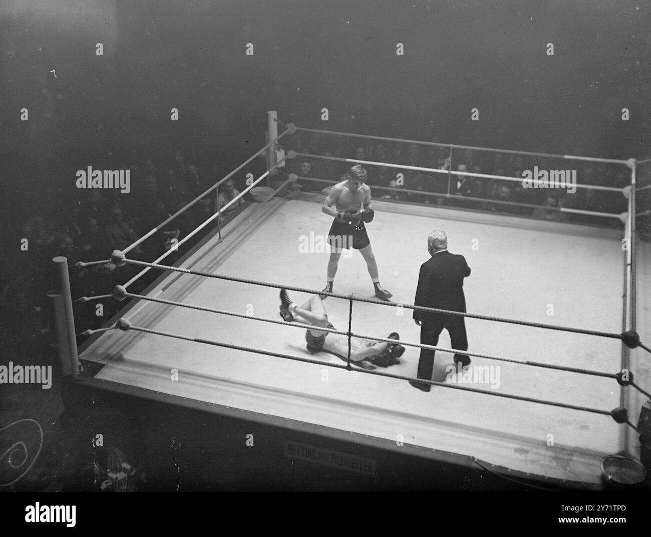 Joe sullivan Black and White Stock Photos & Images - Alamy