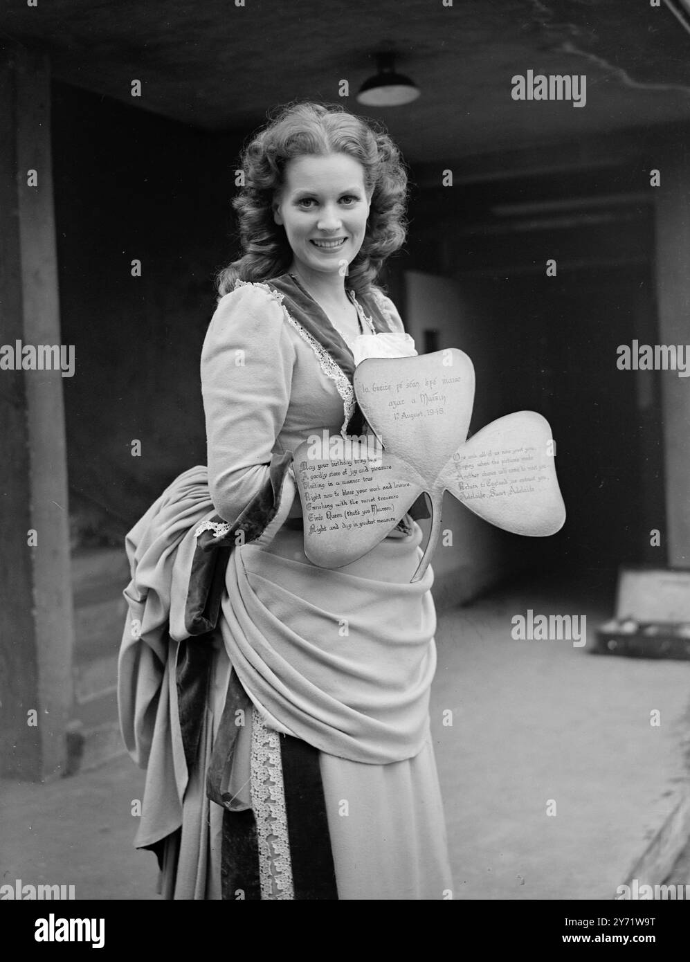 Star and shamrock Black and White Stock Photos & Images - Alamy