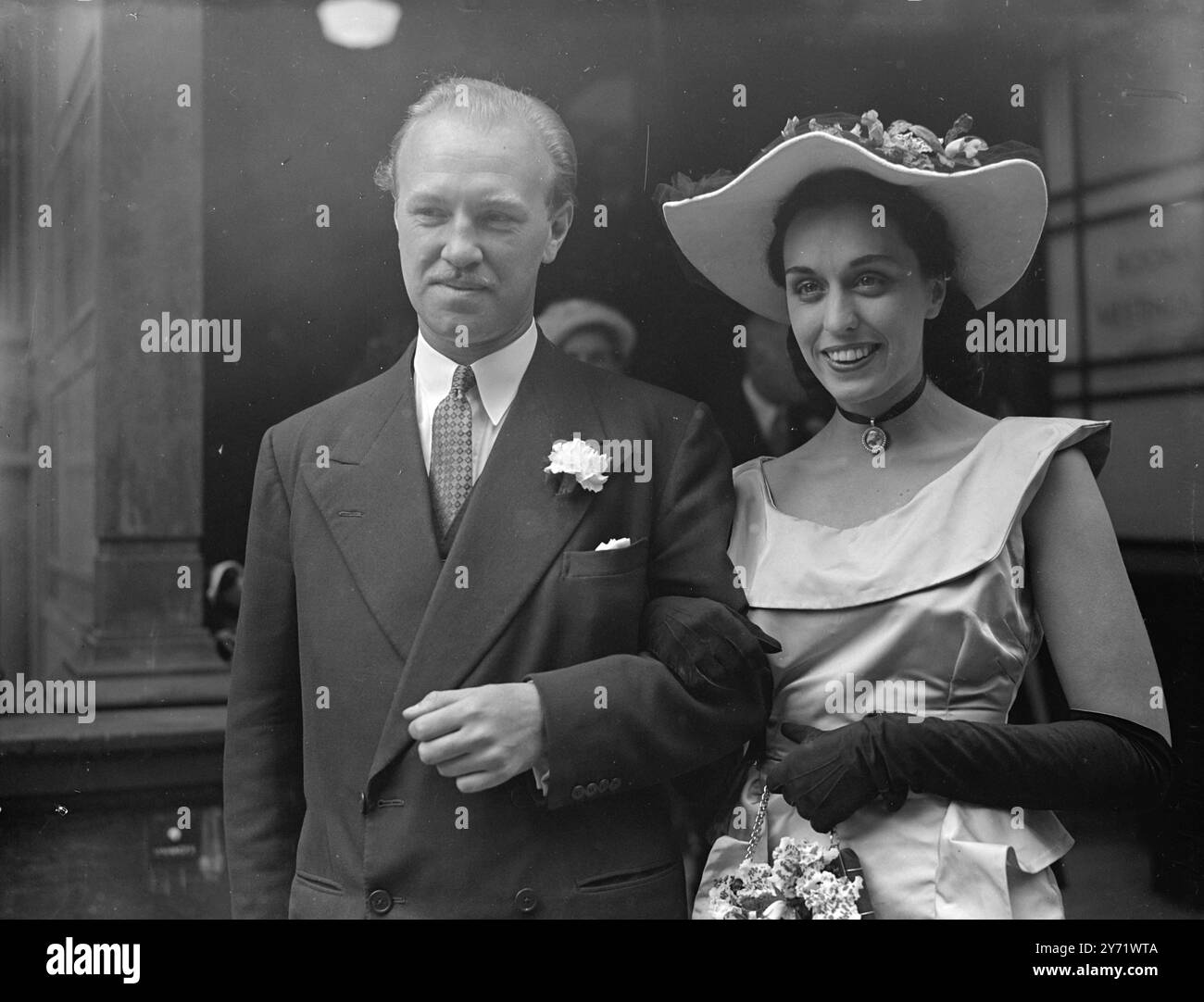 Romance in Film World - Producer weds Studio girl. Former husband of ...