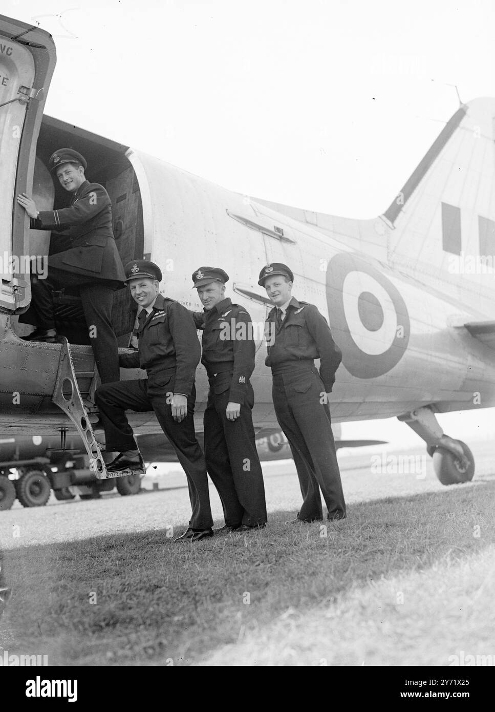 RAAF men in Britain for Berlin air lift. Now training at an RAF station ...