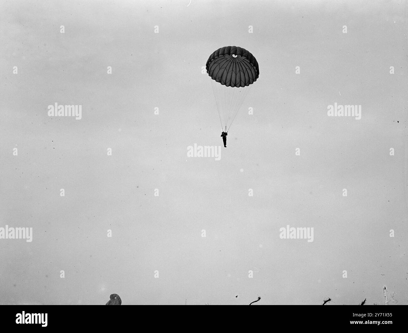 Parachute Training for Medical Team The Royal Air Force has began the ...