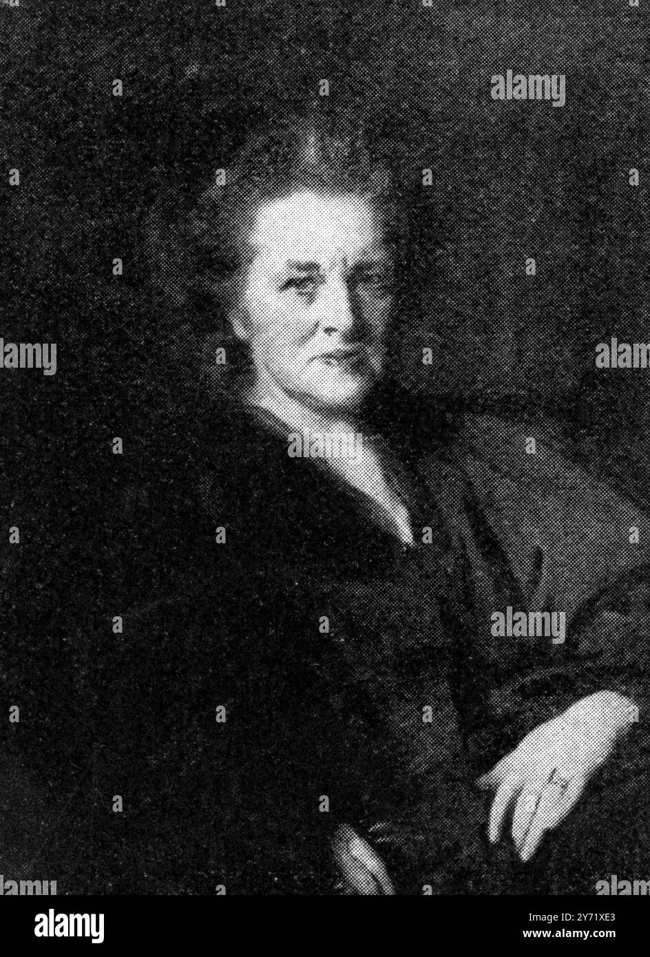 The lady who may be the Mayor of Aldeburgh, Elizabeth Garrett Anderson ...