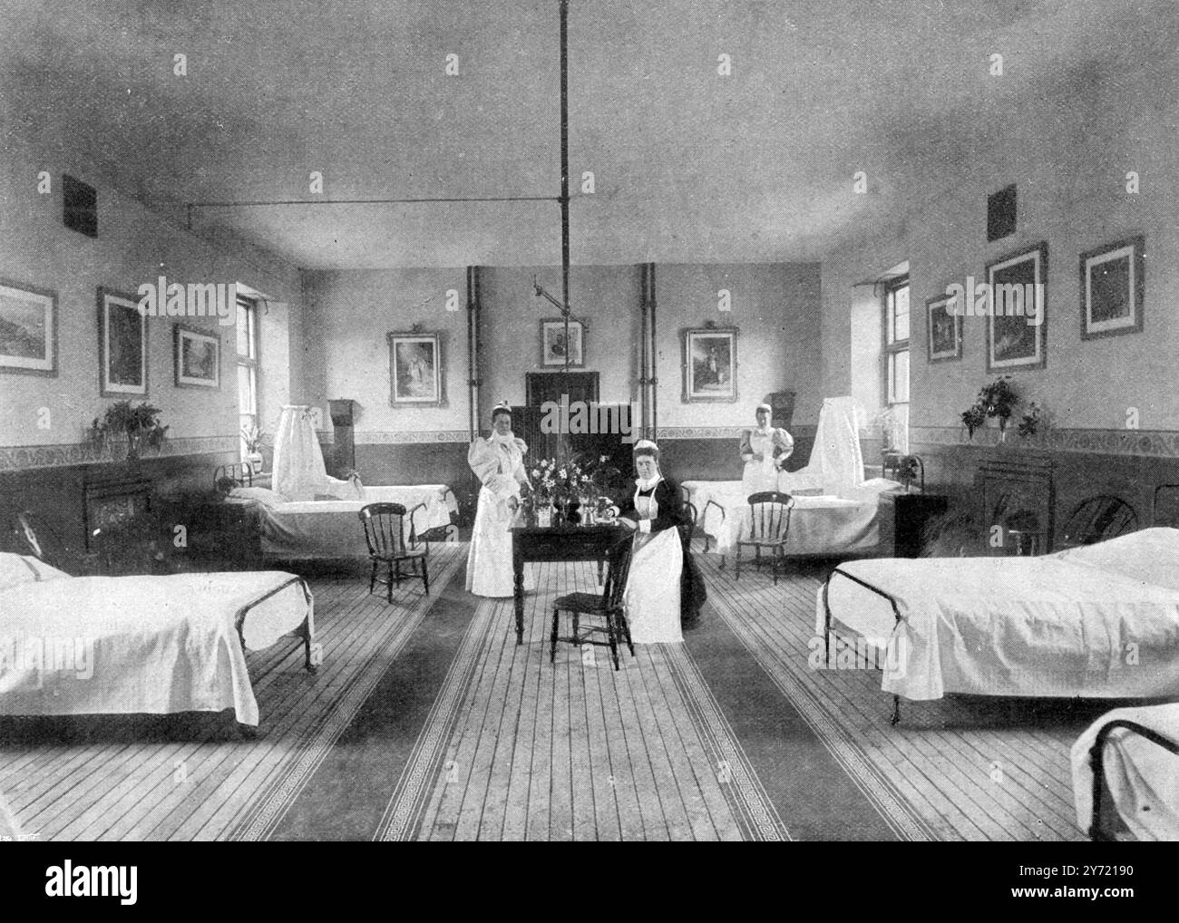 Victorian hospital ward maternity hi-res stock photography and images ...