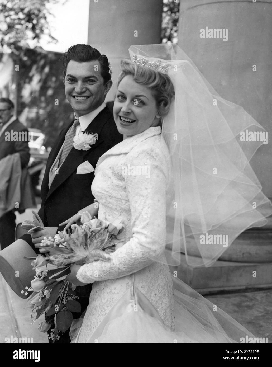 The wedding took place at the Liberal Synagogue , St John's Wood Road ...