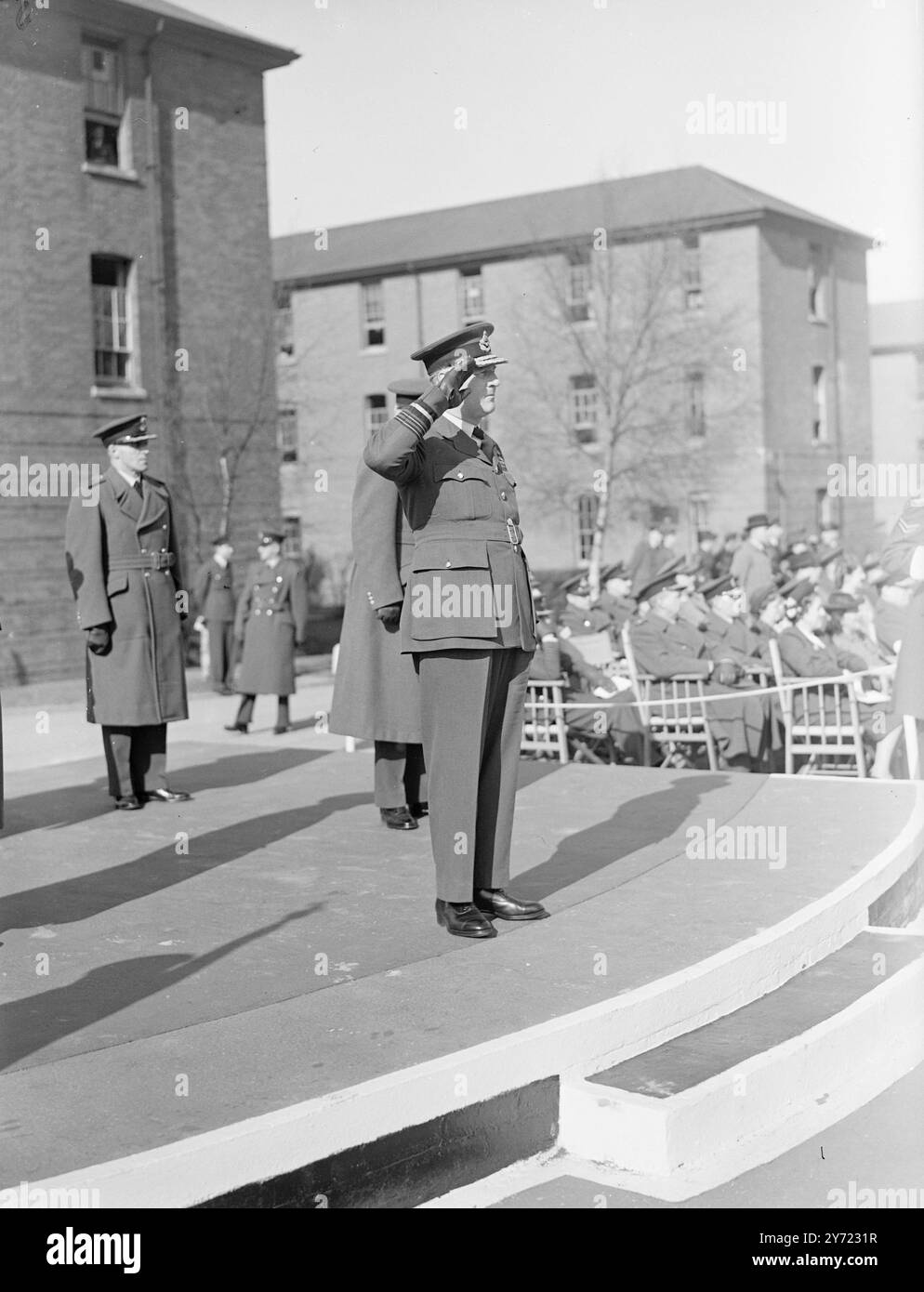 Passing out parade raf hi-res stock photography and images - Alamy