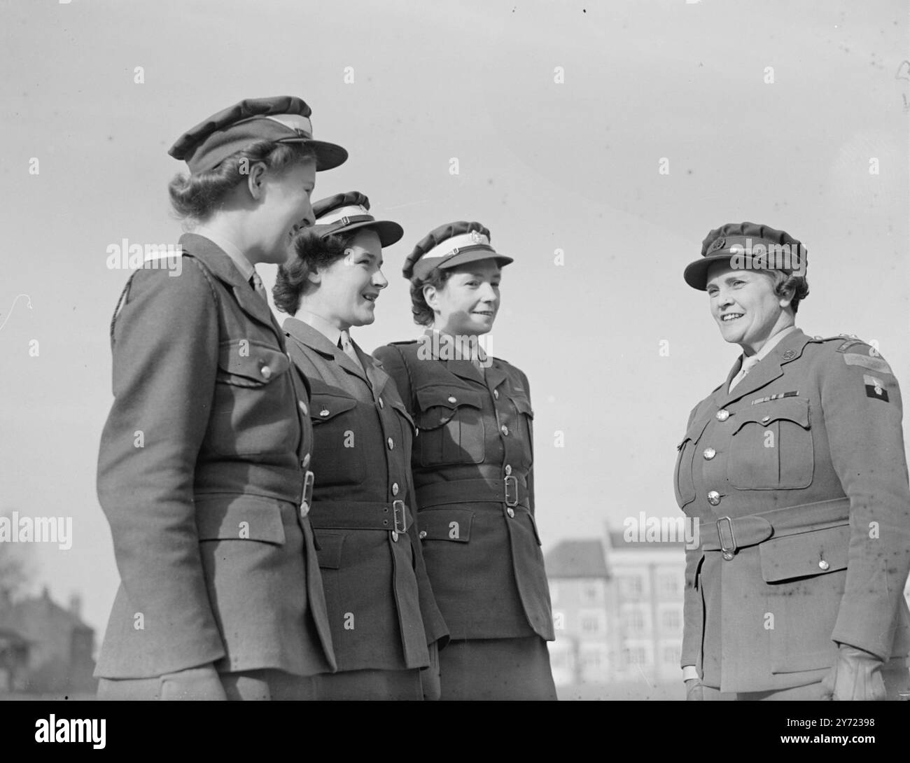 Australian army cadet uniform hi-res stock photography and images - Alamy