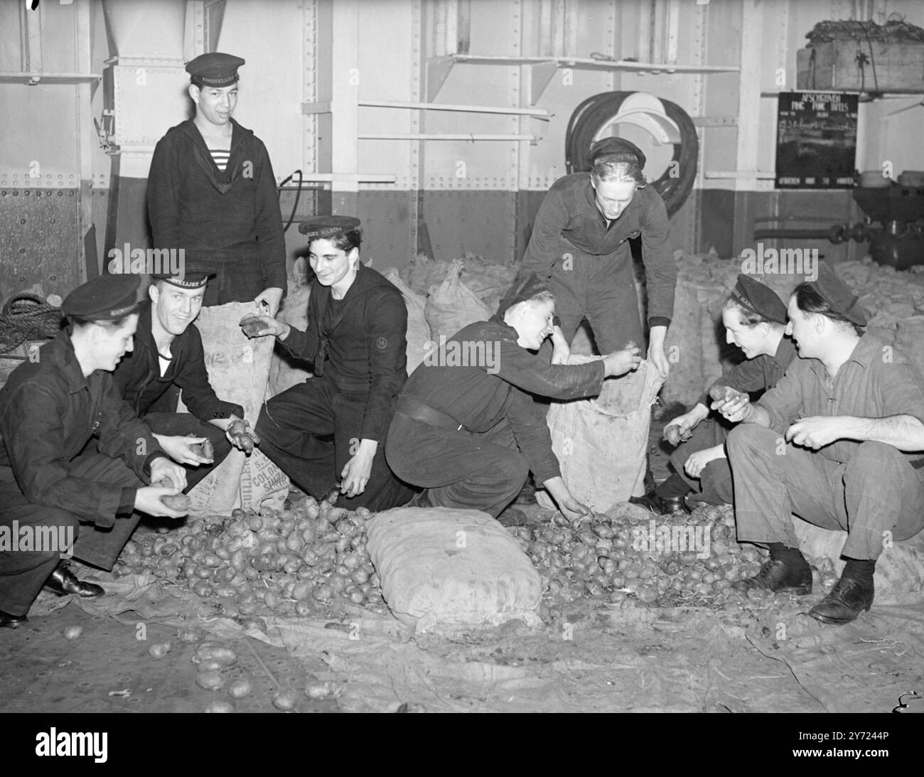 Dutch Sailors Return British Carier. Dutch Sailors who will take over ...