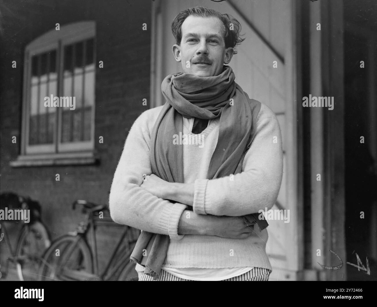 Oxford Vs Cambridge. The Boat Race. Picture shows: Brian Harrison 20th ...