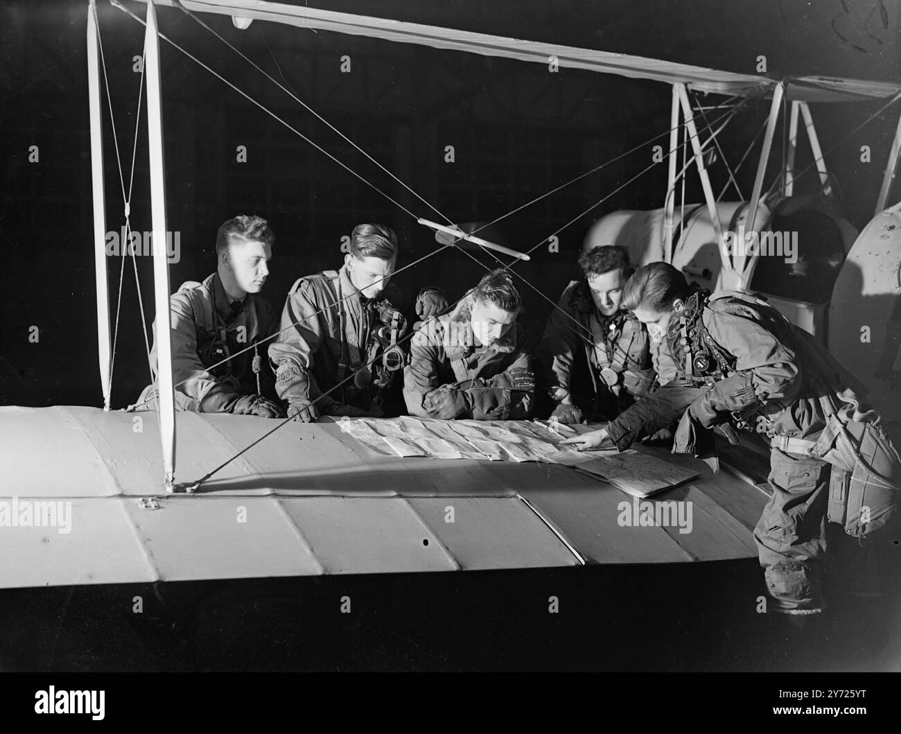 New "All-Through" Flying Training Revolutionises RAF Policy. A new ...