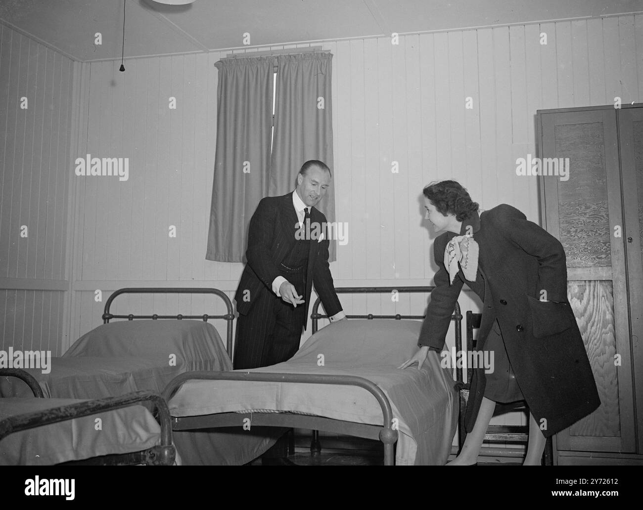 View cafe bar in Black and White Stock Photos & Images - Alamy