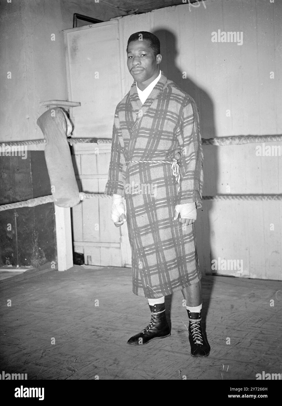 Roy Peterson "West Indian Welter", Jamaican boxer, in boxing ring, in ...